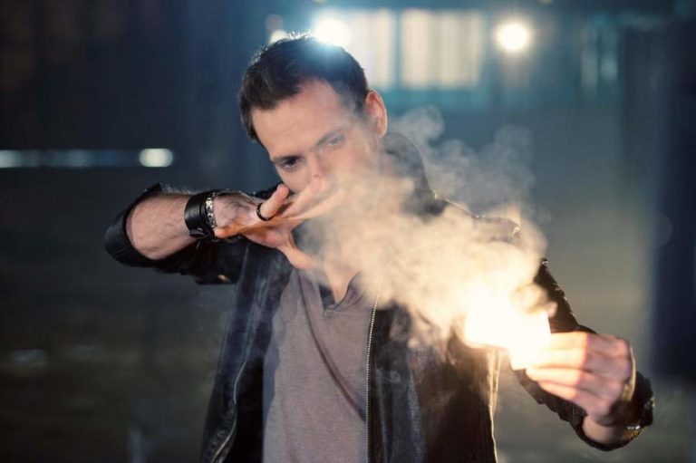 ENZO WEYNE - Illusionist | Êtes-vous prêts pour vivre la magie autrement?